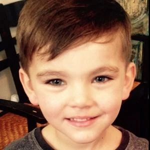 River Robertson | Duck Dynasty Wiki | Fandom