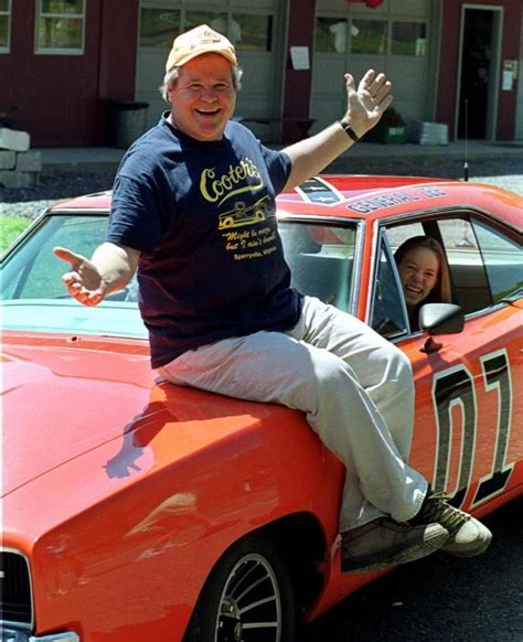 Cooter Davenport (Ben Jones) Gallery | The Dukes of Hazzard Wiki | Fandom