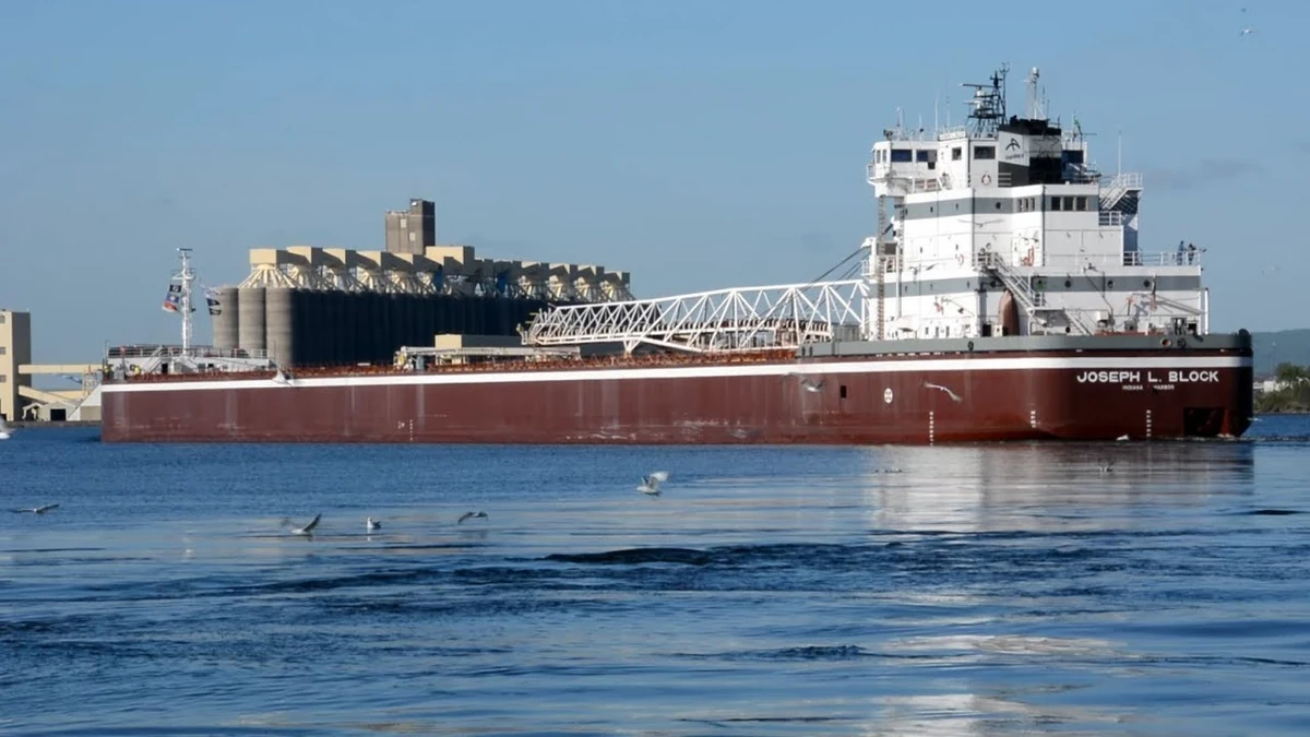JOSEPH L BLOCK and the Masterish Salute | Duluth Ships and Places Wiki ...