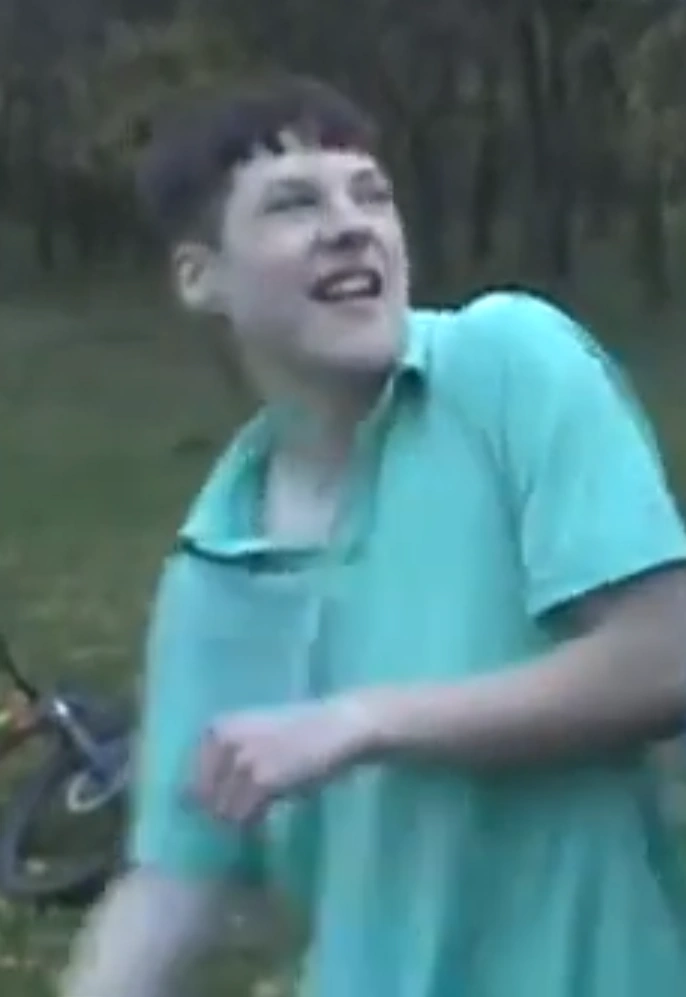 Teal Shirt Guy (Archived) | Dumb Sh*t Official Wiki | Fandom