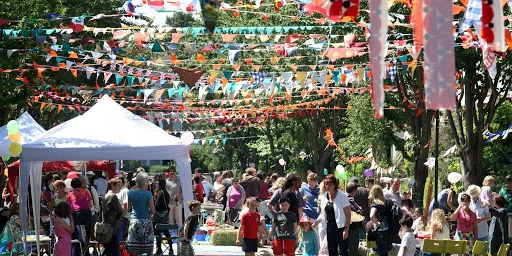 Lincliff City Park/2045 Street Party | Dumbledore's Army Role-Play Wiki ...