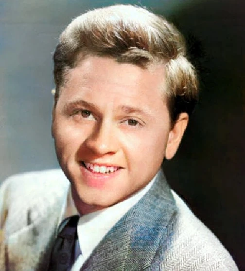 Miguelito Rueda | Wiki Dylan Lyde | Fandom