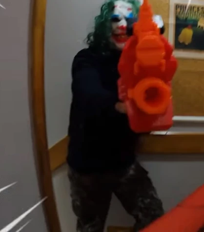 Crown | Dylan Wiki | Fandom