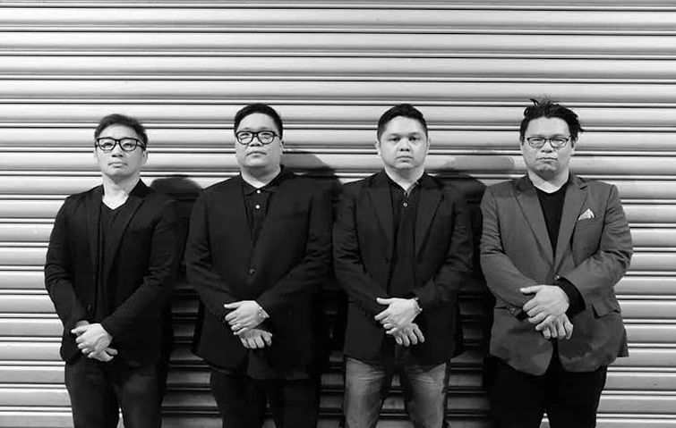 Should I post weekly or something niche band recommendations and where ...