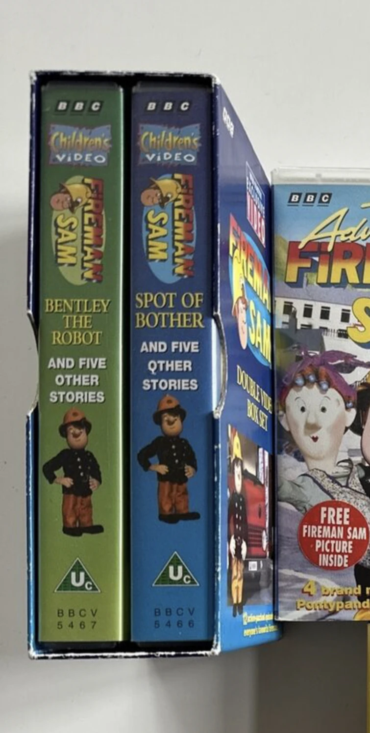 Would anyone know about this video pack? | Fandom