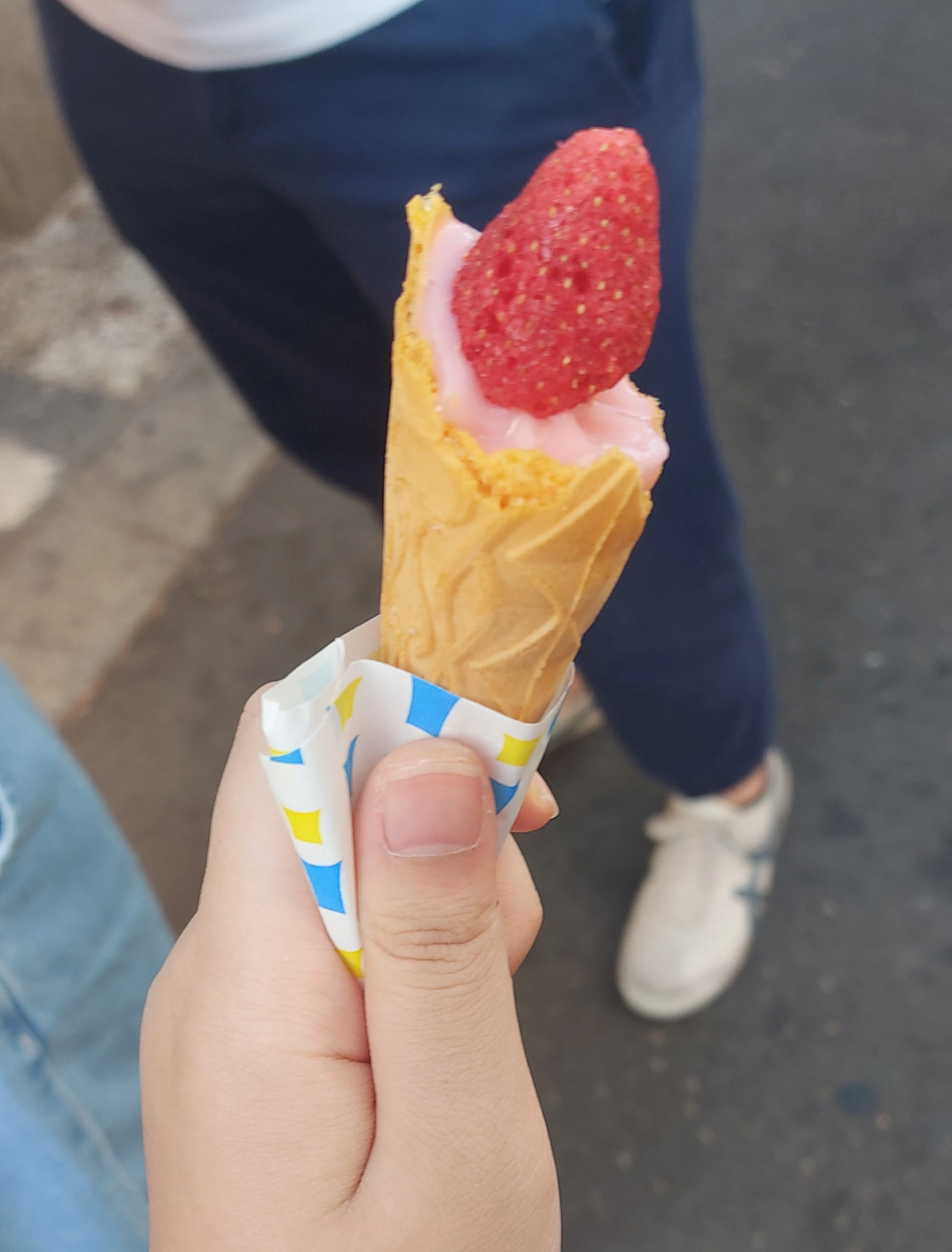 strawberry on top | Fandom