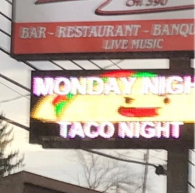 Anyone know any good osc comics that aren’t Tfmi or objectified bc I’ve ...