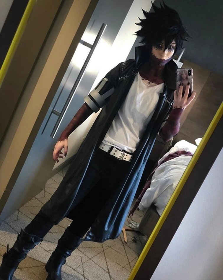 Soooo, pt. 3 of my cosplay "series". This is the Villains edition ...