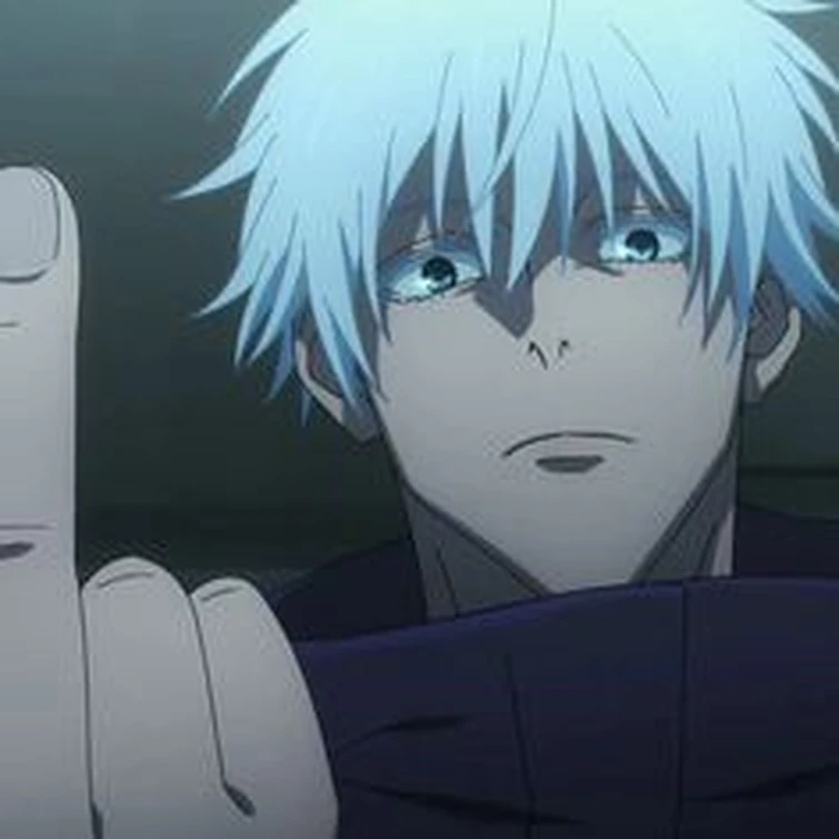 Am I tripping or does gojo legit wear lip products(lipstick,lip balm ...