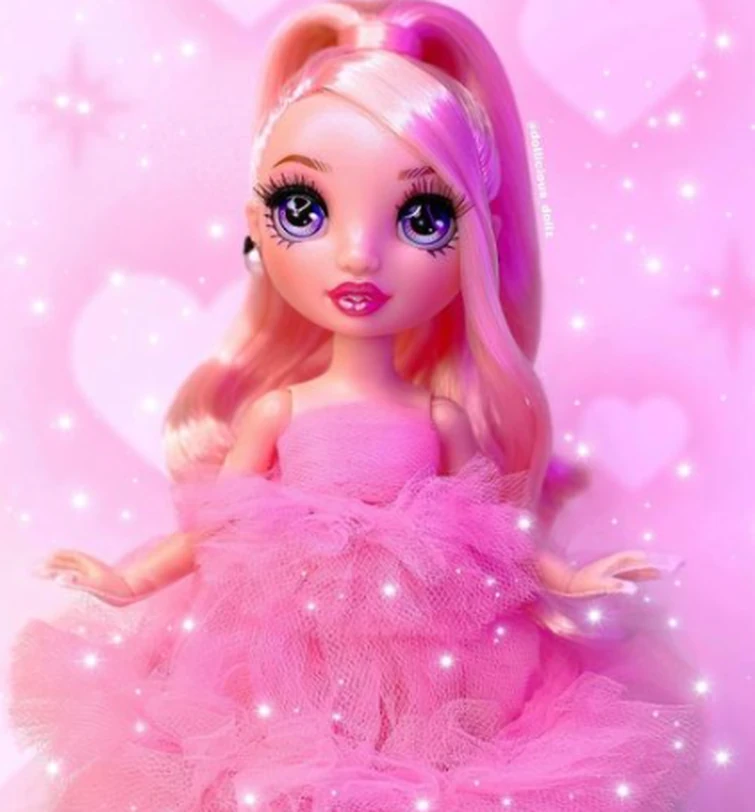 Bella's runway look in real life? | Fandom
