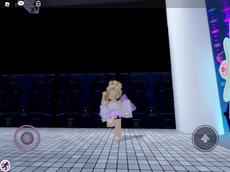 Does anyone has the miss lady rose BOW and a mini skirt? | Fandom