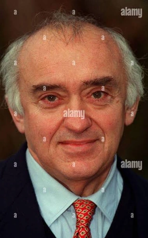 Leon Lissek | EastEnders Wiki | Fandom