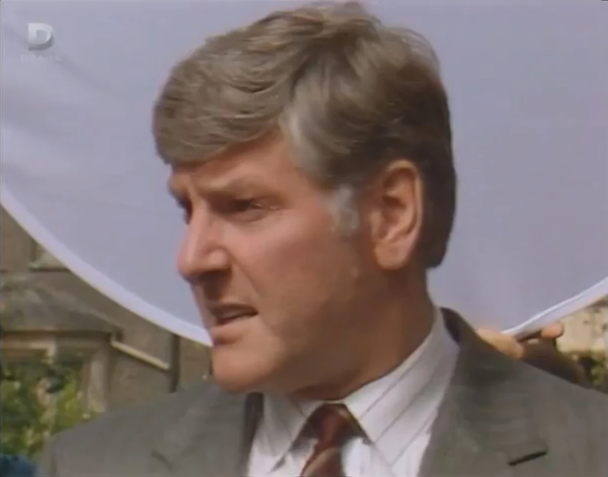 Martin Hunter | EastEnders Wiki | Fandom