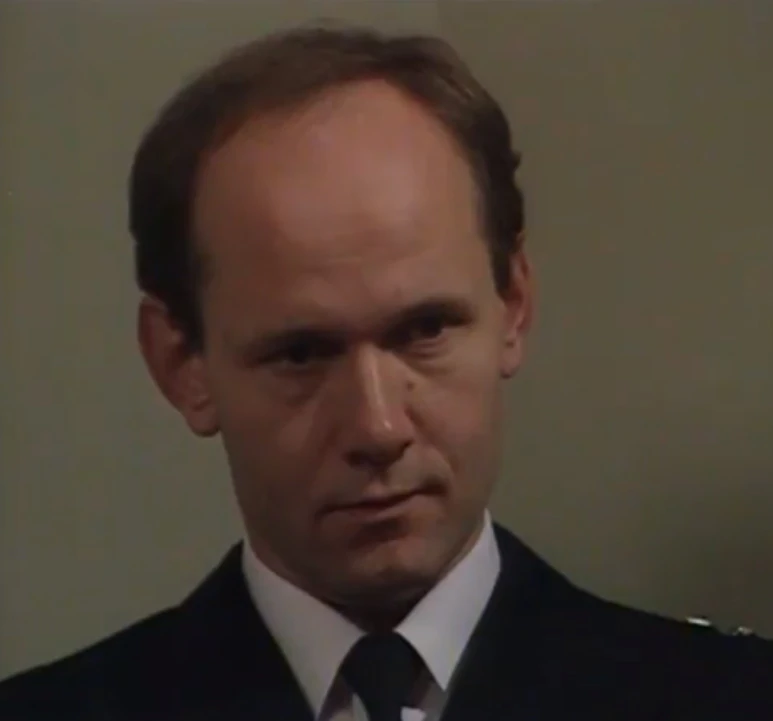 PC Gifford | EastEnders Wiki | Fandom