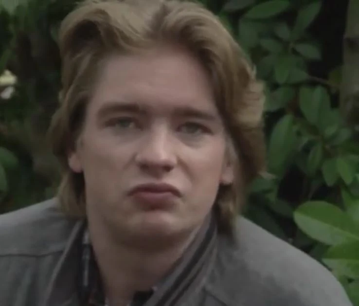 Russell (1993) | EastEnders Wiki | Fandom