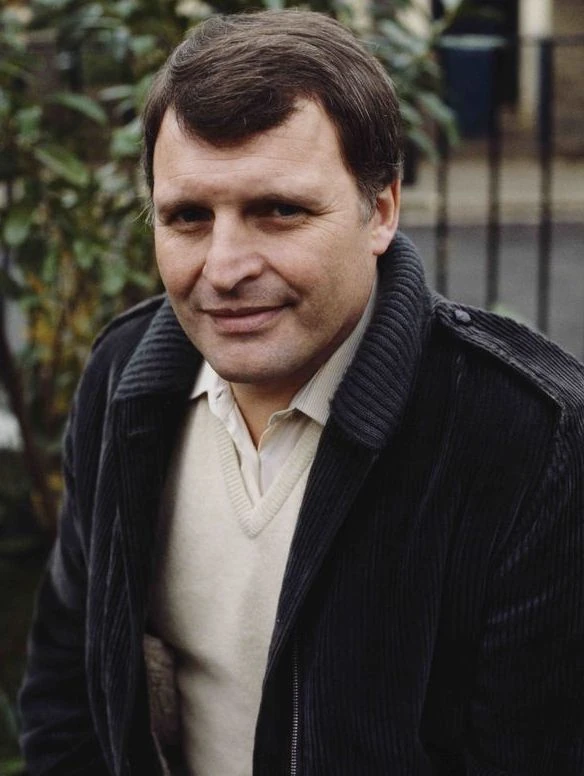 Pete Beale | EastEnders Wiki | Fandom