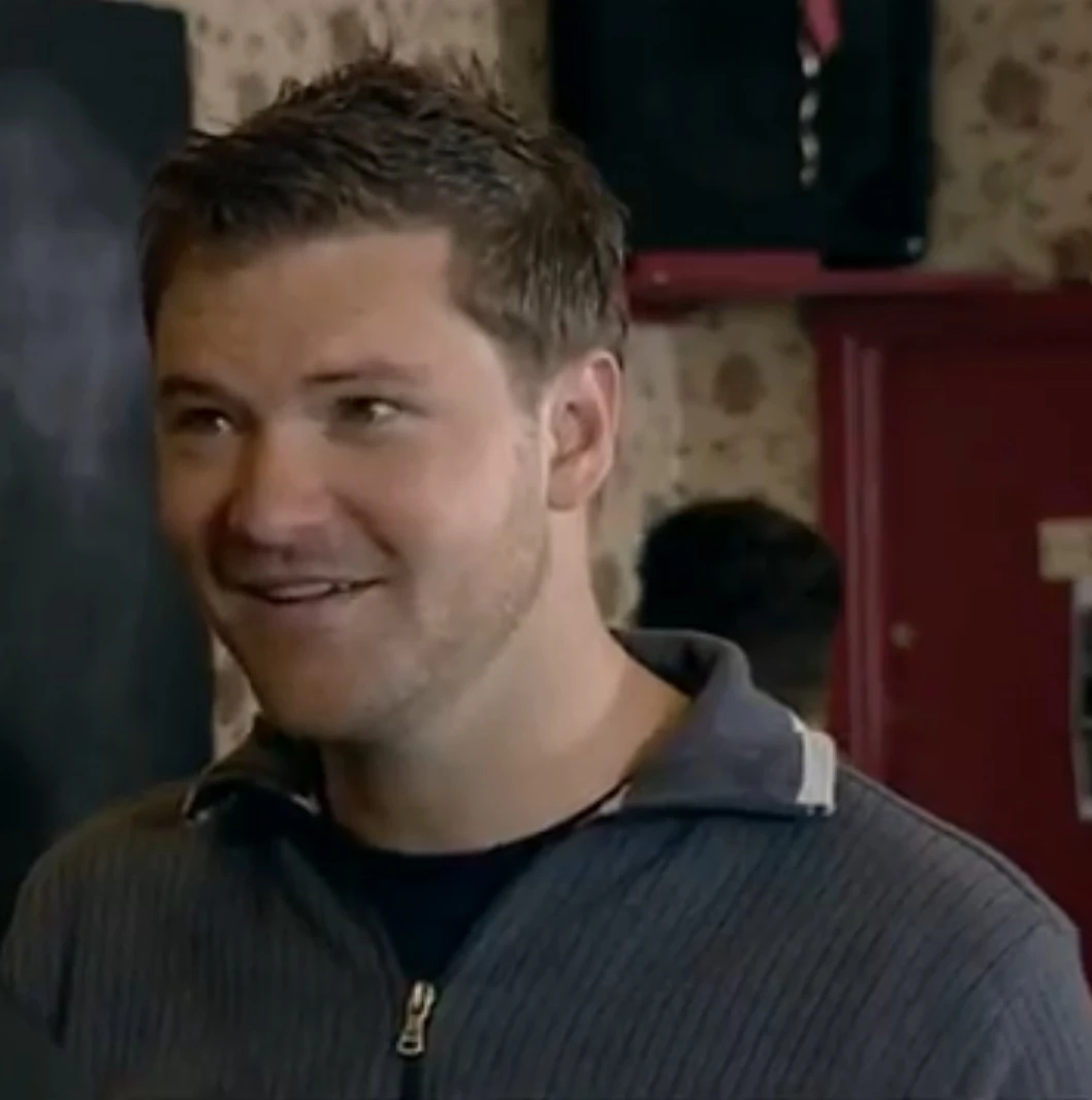 Dee | EastEnders Wiki | Fandom