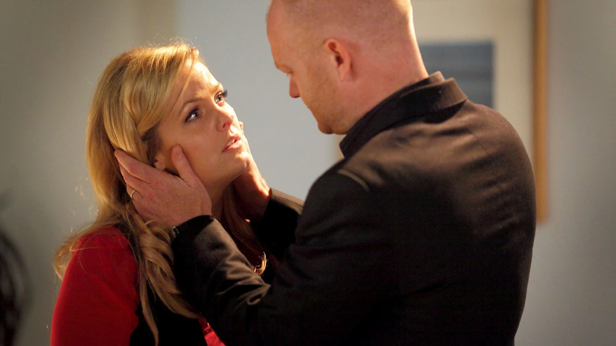 Episode 4264 (12 August 2011) | EastEnders Wiki | Fandom