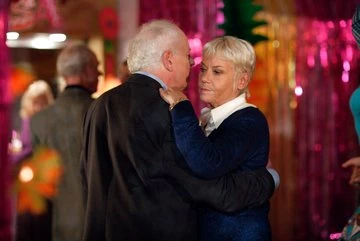 Episode 3094 (2 February 2006) | EastEnders Wiki | Fandom