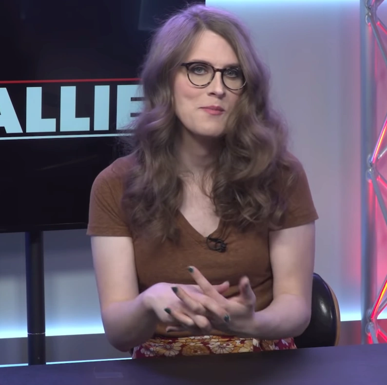 Isla Hinck | Easy Allies Wiki | Fandom