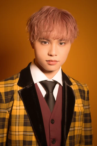 SHOW | EBiDAN Wiki | Fandom