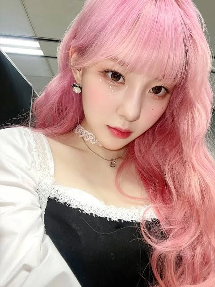 Discuss Everything About Kpop Wiki | Fandom