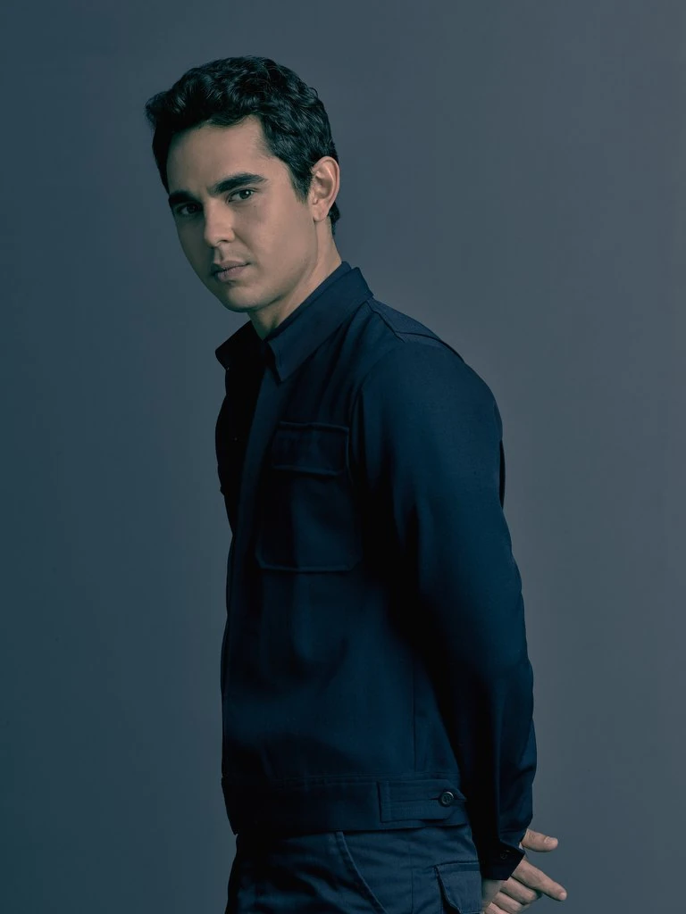 Victor Ray | Echoed curses world Wiki | Fandom