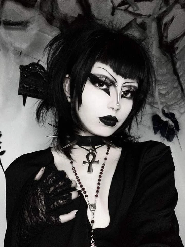 I need to draw trad goth tisha so bad... | Fandom
