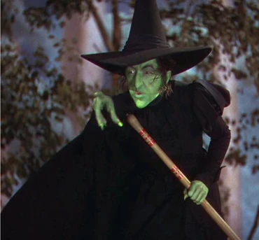 Which female villain do you want to outsmart? | Fandom