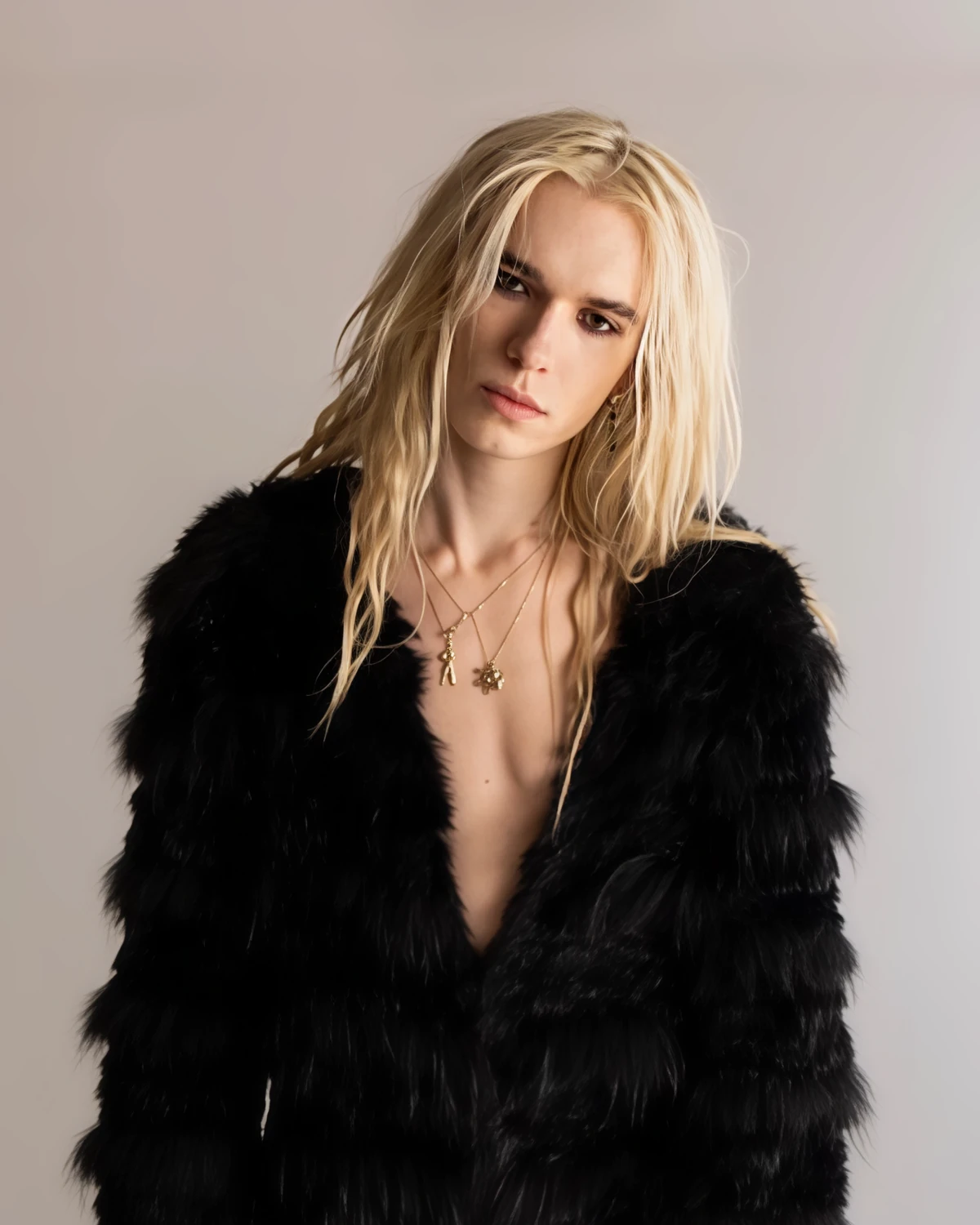 2hollis | EDM Wiki | Fandom