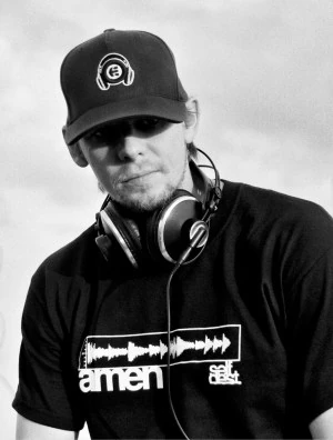 Dolphin | EDM Wiki | Fandom