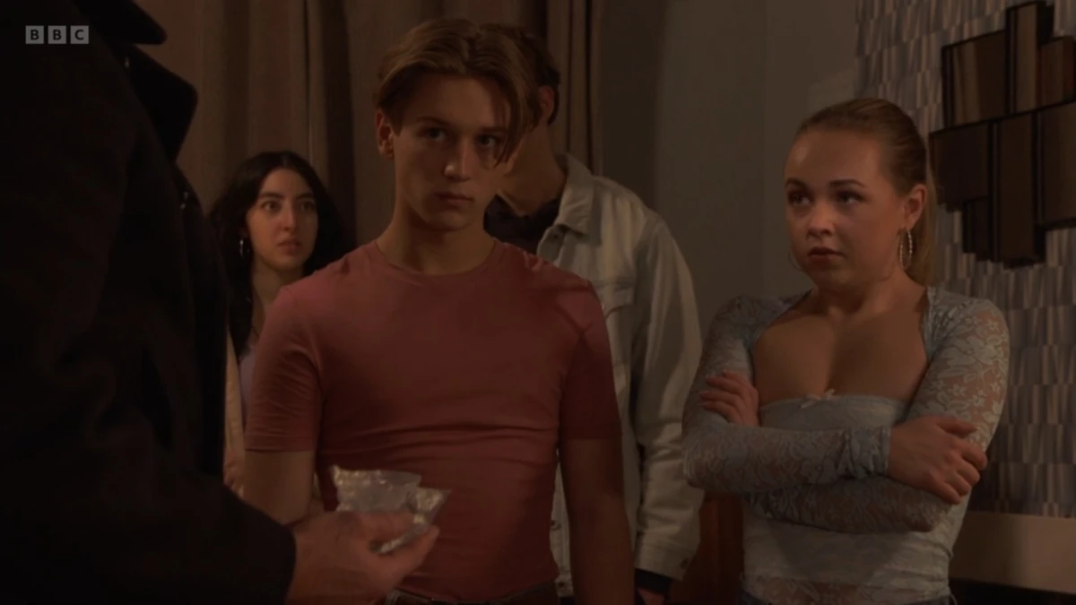 Episode 7102 (15th April 2025) | Walford Wiki | Fandom