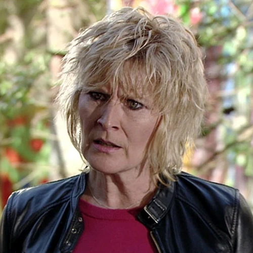 Shirley Carter - List of appearances | Walford Wiki | Fandom