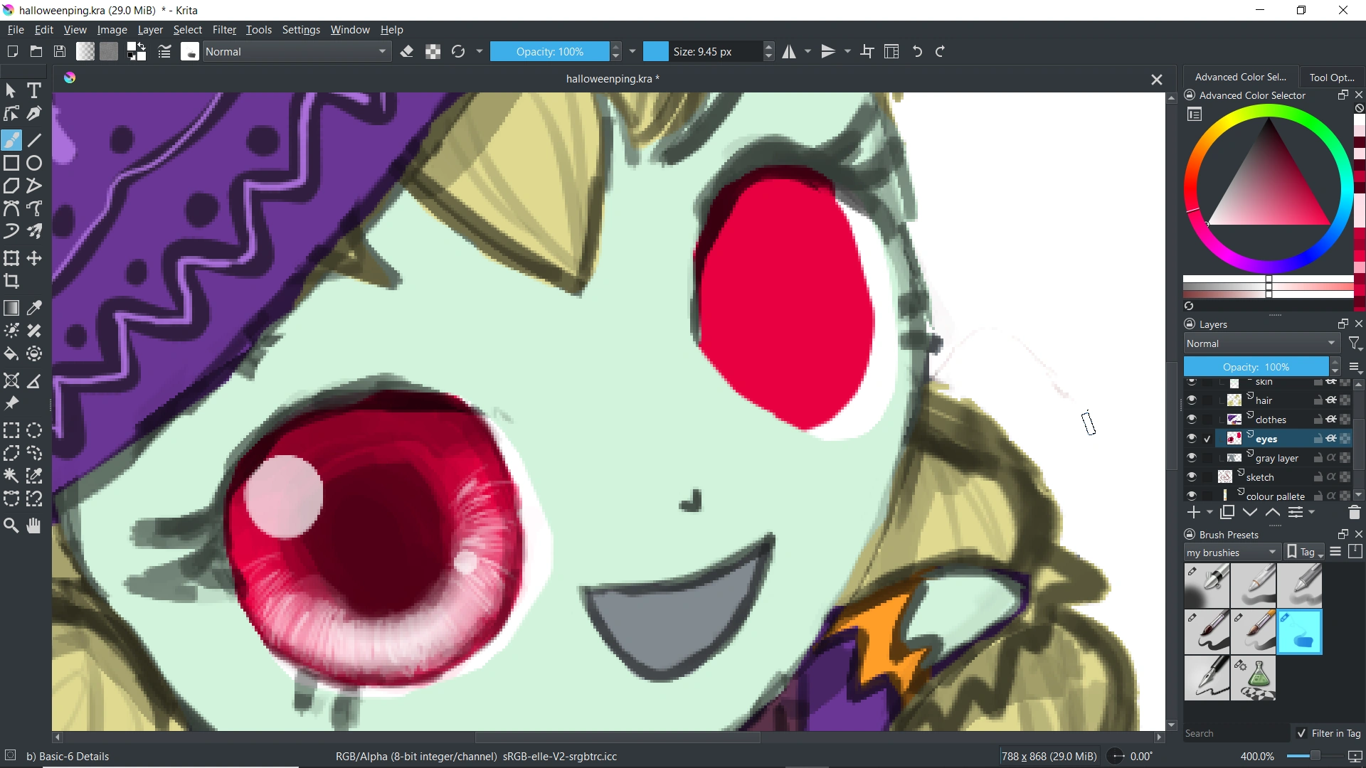 the difference between the 2 eyes lol | Fandom