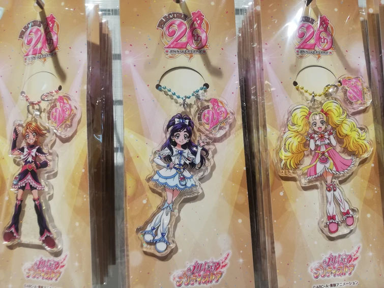 Winter character goods sold at Pretty Store temporary store & New ...