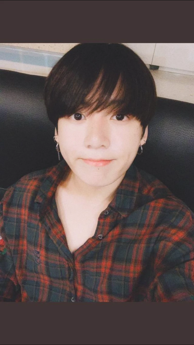 Omg he cut his hair!🌹🐰🔥 | Fandom