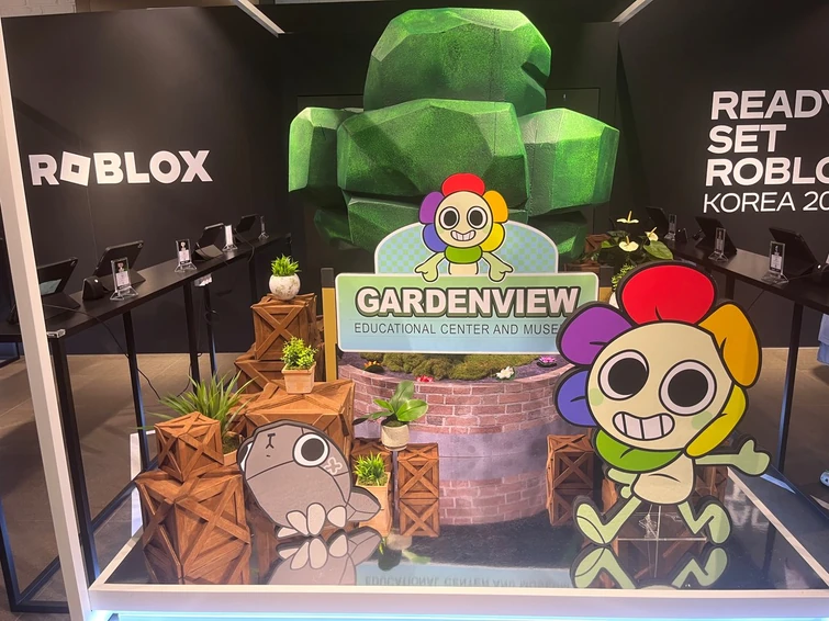 A collection of DW images I’ve gathered so far from the Ready Set Roblox event in South Korea ...