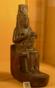 Izyda | Egiptopedia | Fandom