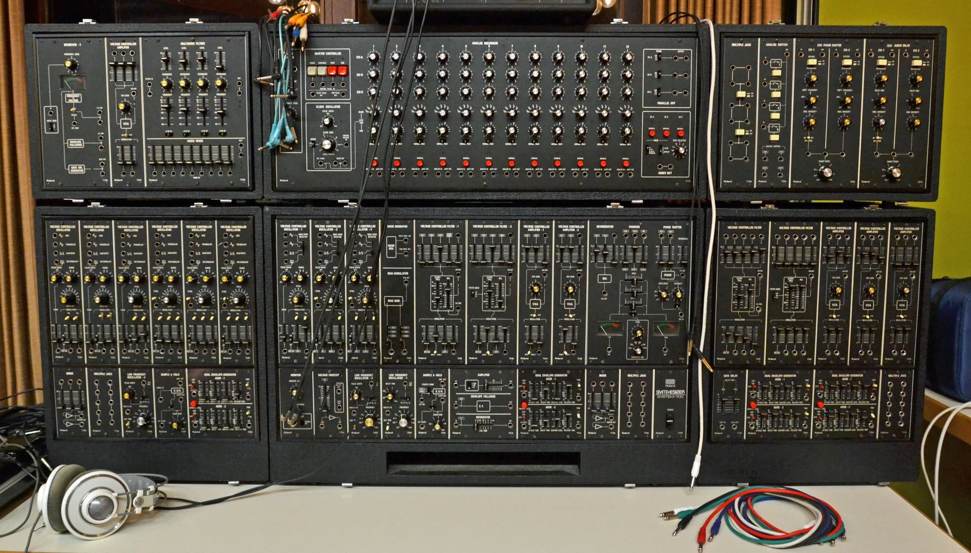 System 700 | Electronic Music Wiki | Fandom