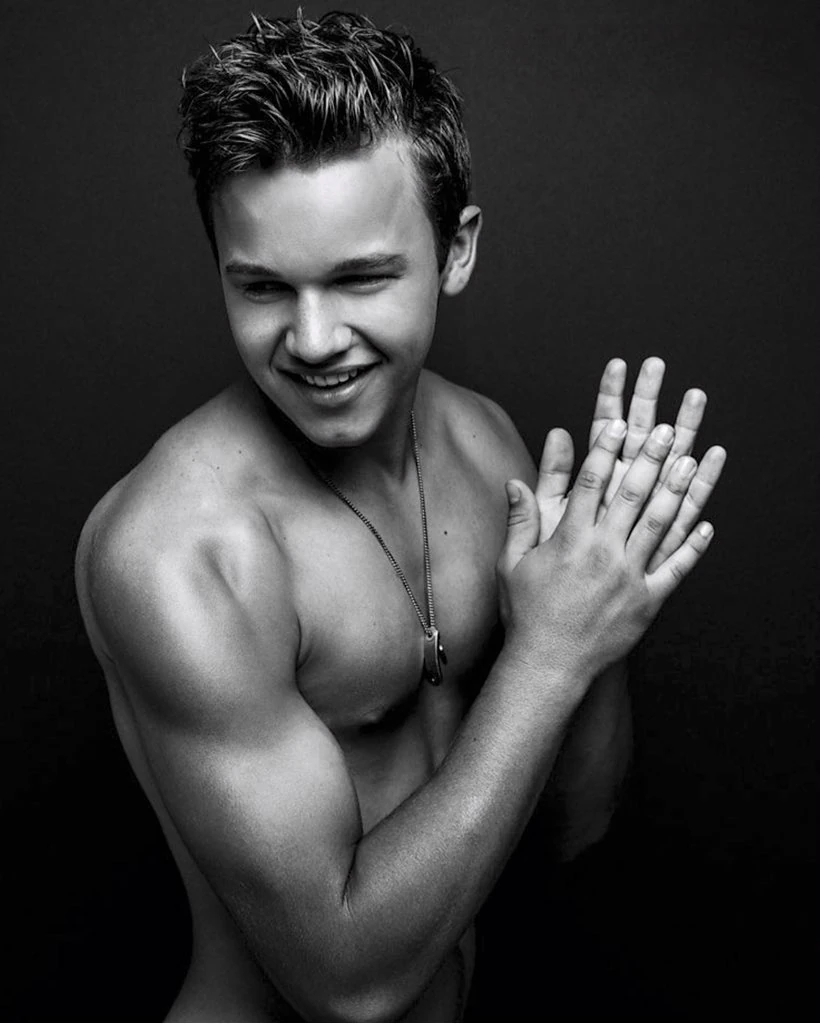 Noah Flint | The Elemental Academy Roleplay Wiki | Fandom