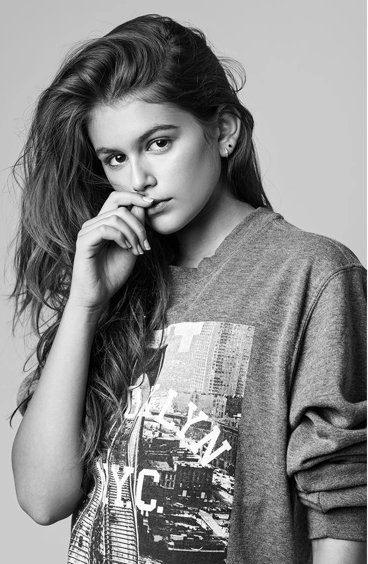 Lucy du Versailles | The Elemental Academy Roleplay Wiki | Fandom