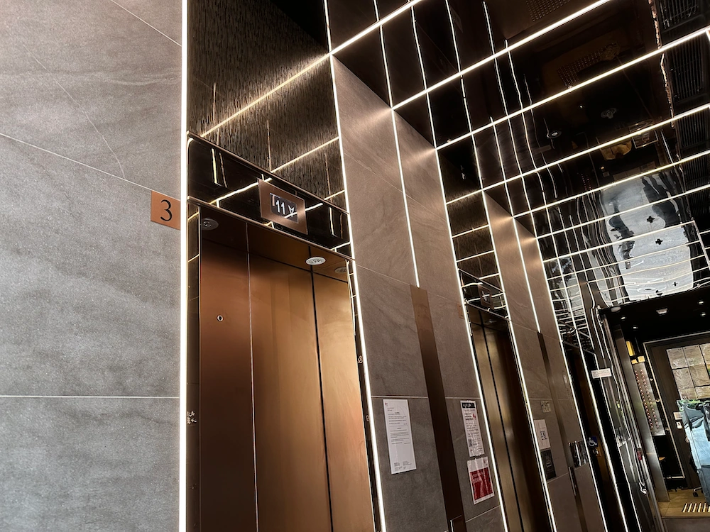 Toshiba New ELBRIGHT | Elevator Wiki | Fandom