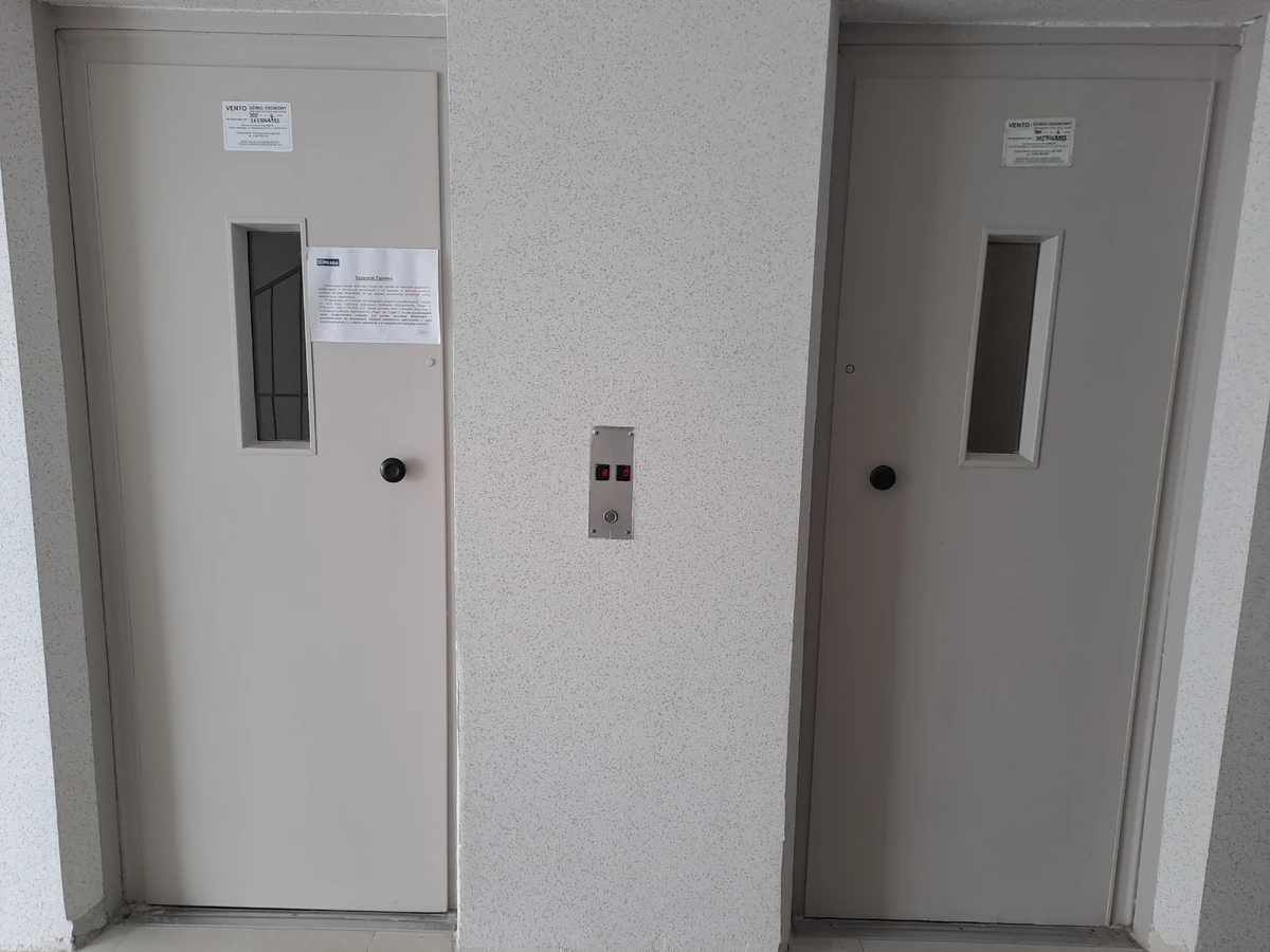 Aleja Tysiąclecia 151 kl.2 Warszawa | Elevatorwindy Wiki | Fandom