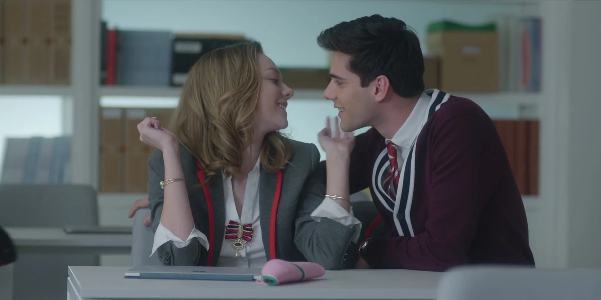 Category:Relationships | Elite Wiki | Fandom