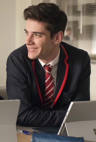 Leopoldo "Polo" Benavent Villada | Élite Wiki | Fandom