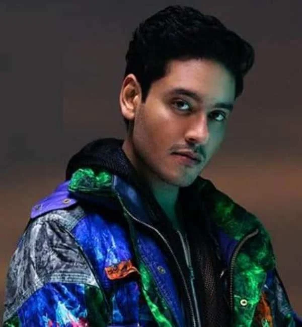 Zeyn Shaw | Wiki Élite | Fandom