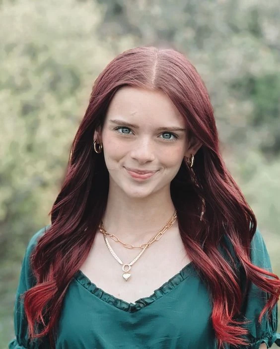 Leigha Sanderson | Elliana Walmsley Wiki | Fandom