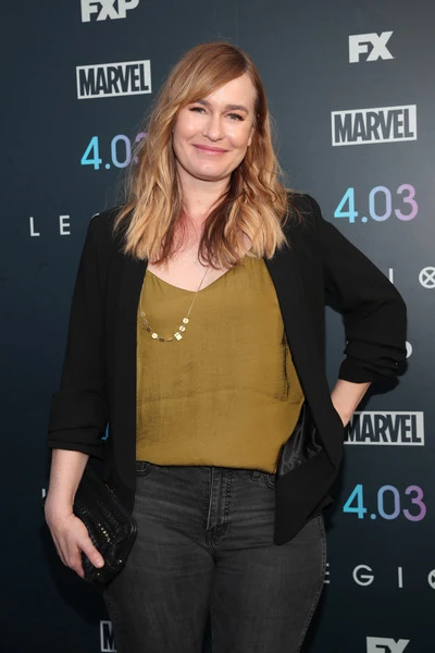 Maggie Phillips | Emergence Wiki | Fandom