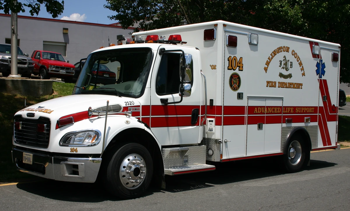 Service Ambulance 2520 (Arlington County) | Emergency Vehicles of ...