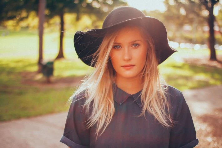 Lilly Ahlberg | Emma Blackery Wiki | Fandom